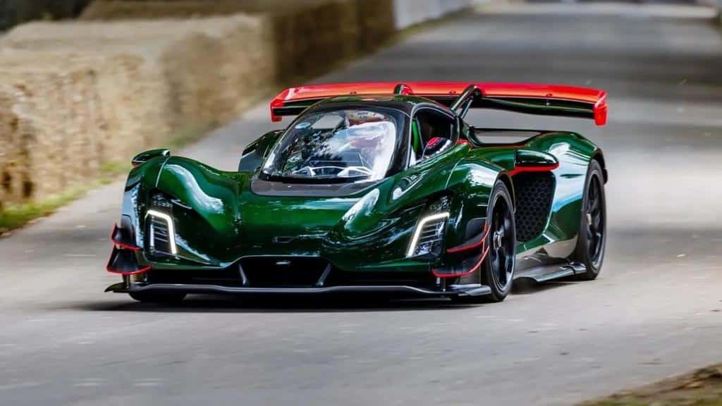 This 3D Printed Hypercar Leads the Future of Automotive Engineering and Design: Czinger 21C ...